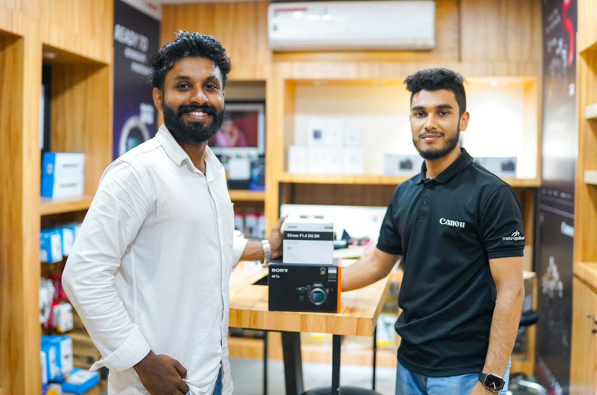 About Us - Camera Fine Vision