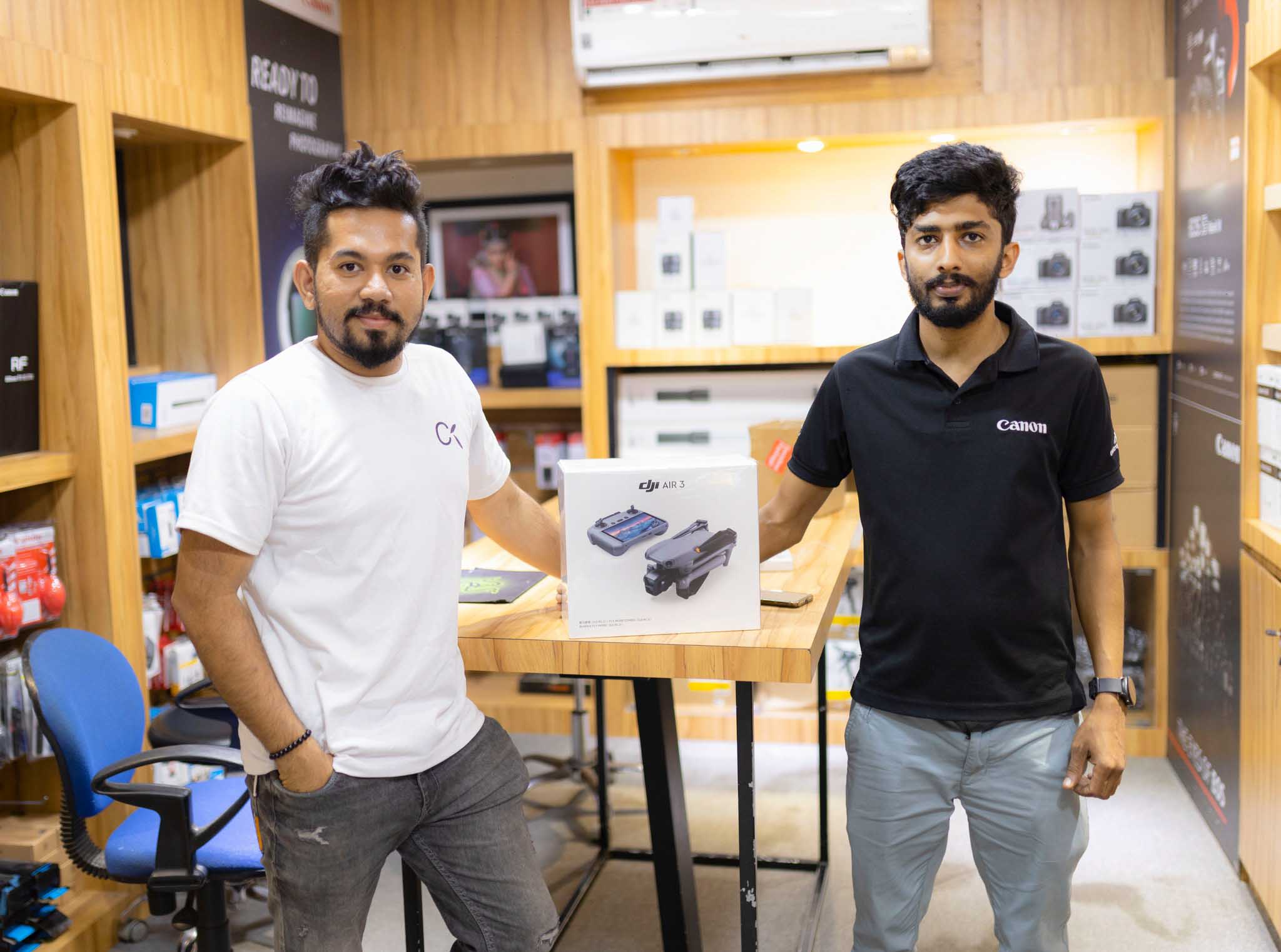 About Us - Camera Fine Vision