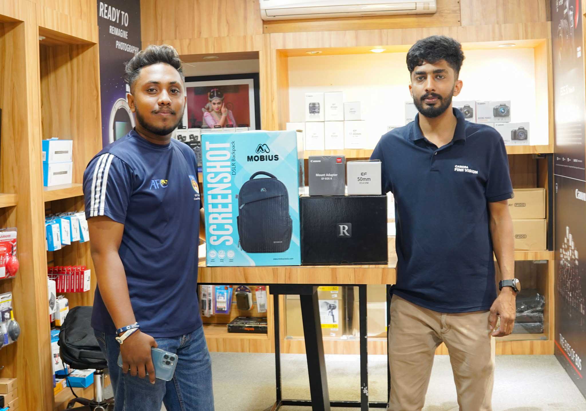 About Us - Camera Fine Vision